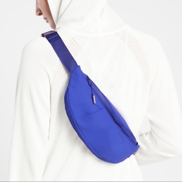 Athleta | Bags | Athleta Kinetic Waist Bag | Poshmark